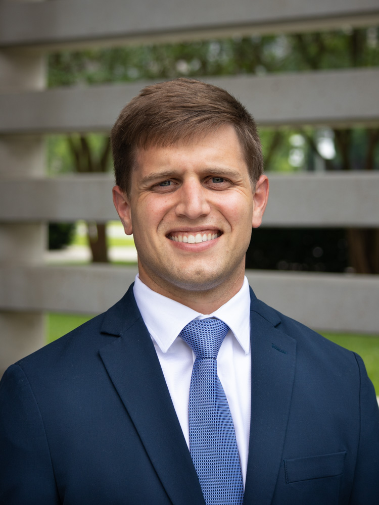 Alex Ruch - ELIFIN® Realty